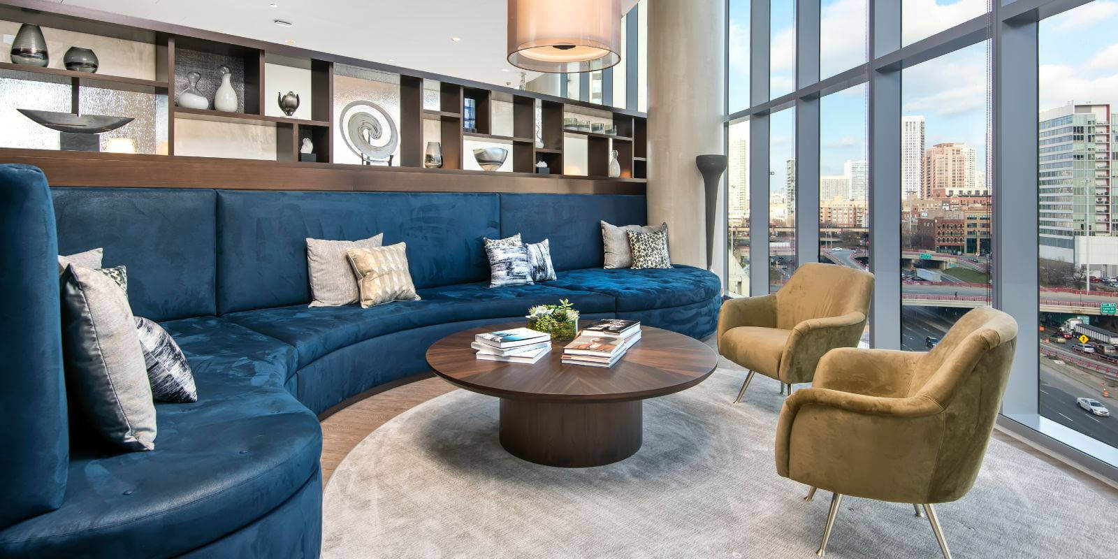 Photo Gallery | Luxury West Loop Apartments | 727 West Madison ...