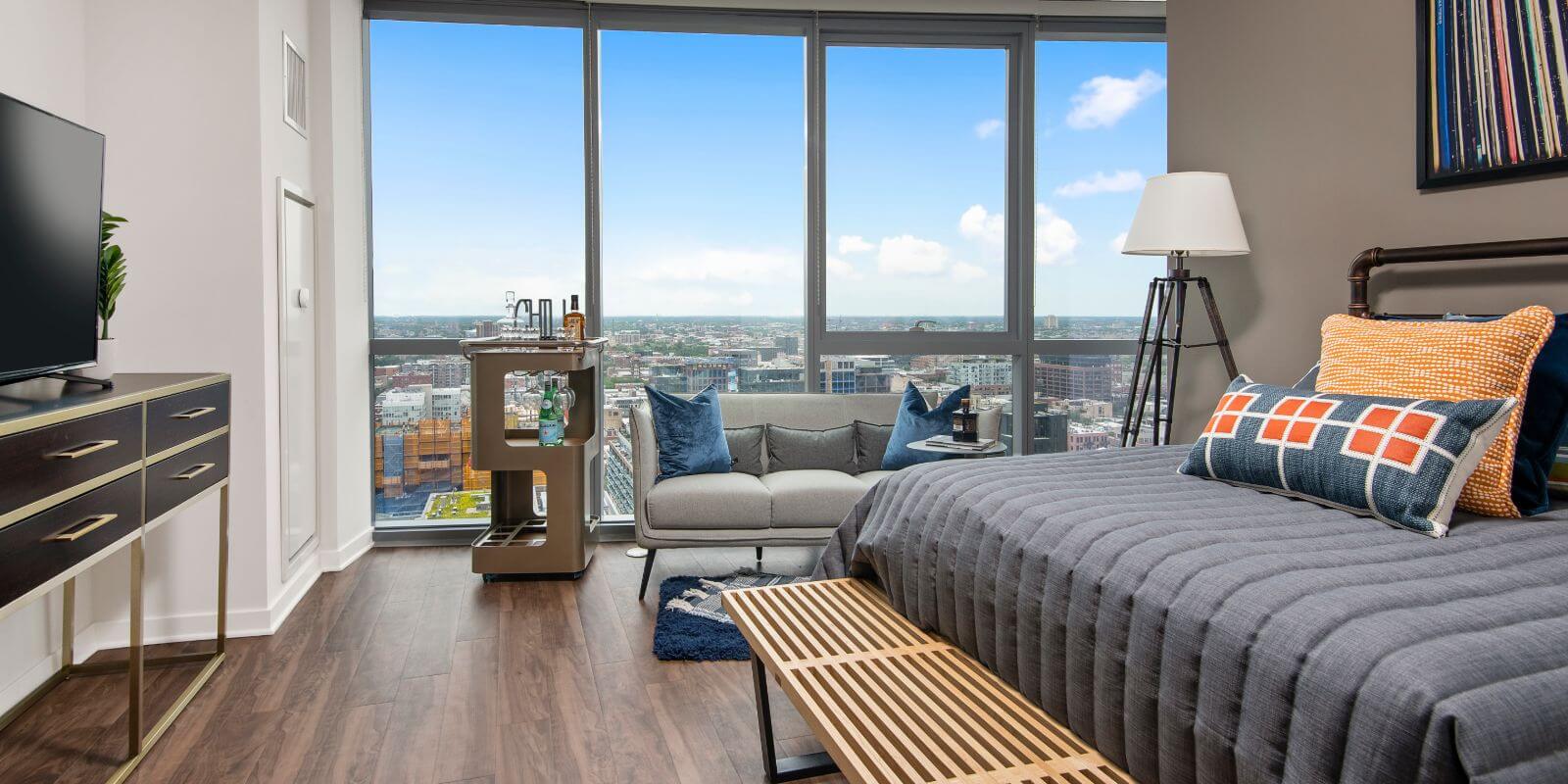 Photo Gallery | Luxury West Loop Apartments | 727 West Madison ...